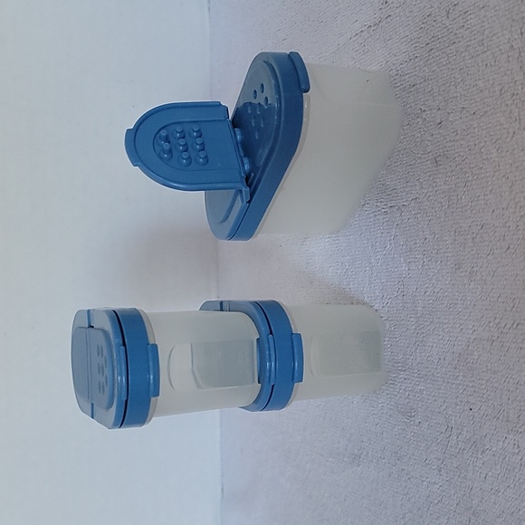 Tupperware | Kitchen | Tupperware Vintage Modular Spiceshaker ...